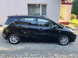 Melns Toyota Verso 2011 Vilkaviškis, ar dzinēja tilpumu 1.80 L un nobraukumu 184 tūkst. km par 5800 €, foto 5 vietnē AUTOMOTO.COM.LV