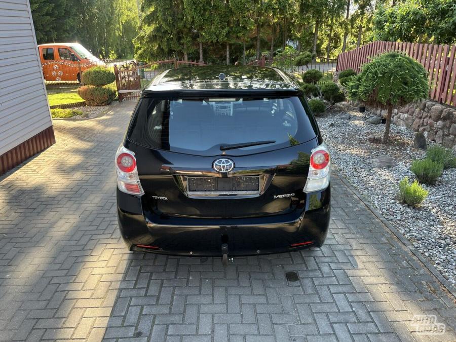 Melns Toyota Verso 2011 Vilkaviškis, ar dzinēja tilpumu 1.80 L un nobraukumu 184 tūkst. km par 5800 €, foto 7 vietnē AUTOMOTO.COM.LV