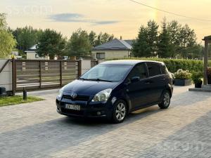 Синий Тойота Версо 2007 в Даугавпилс, объемом двигателя 2.20 л и пробегом 260 тыс. км за 2600 €, фото 3 на AUTOMOTO.COM.LV
