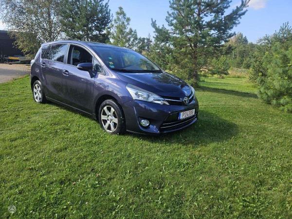 Тойота Версо 2015 в Вильнюс на AUTOMOTO.COM.LV Синий Тойота Версо 2015 в Вильнюс, объемом двигателя 1.60 л и пробегом 272 тыс. км за 5300 €, фото 6 на AUTOMOTO.COM.LV