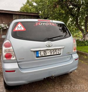 Zils Toyota Verso 2007 Rēzekne, ar dzinēja tilpumu 2.20 L un nobraukumu 389 tūkst. km par 1700 €, foto 5 vietnē AUTOMOTO.COM.LV