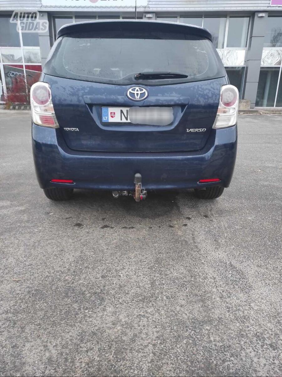 Zils Toyota Verso 2009 Viļņa, ar dzinēja tilpumu 2.00 L un nobraukumu 350 tūkst. km par 2150 €, foto 5 vietnē AUTOMOTO.COM.LV