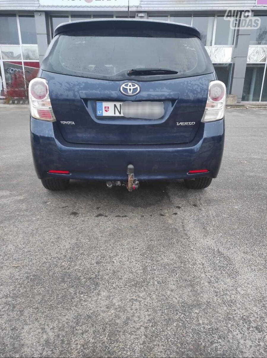 Zils Toyota Verso 2009 Viļņa, ar dzinēja tilpumu 2.00 L un nobraukumu 350 tūkst. km par 2150 €, foto 6 vietnē AUTOMOTO.COM.LV