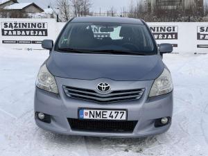 Zils Toyota Verso 2009 Viļņa, ar dzinēja tilpumu 2.00 L un nobraukumu 232 tūkst. km par 3700 €, foto 3 vietnē AUTOMOTO.COM.LV