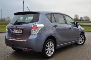 Zils Toyota Verso 2009 Jēkabpils, ar dzinēja tilpumu 2.20 L un nobraukumu 227 tūkst. km par 6600 €, foto 3 vietnē AUTOMOTO.COM.LV