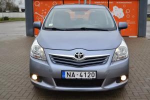 Zils Toyota Verso 2009 Jēkabpils, ar dzinēja tilpumu 2.20 L un nobraukumu 227 tūkst. km par 6600 €, foto 5 vietnē AUTOMOTO.COM.LV