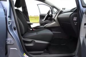 Zils Toyota Verso 2009 Jēkabpils, ar dzinēja tilpumu 2.20 L un nobraukumu 227 tūkst. km par 6600 €, foto 11 vietnē AUTOMOTO.COM.LV