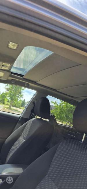 Zils Toyota Verso 2009 Viļņa, ar dzinēja tilpumu 2.00 L un nobraukumu 281 tūkst. km par 1800 €, foto 15 vietnē AUTOMOTO.COM.LV