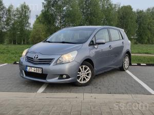 Blue Toyota Verso 2010 in Riga, with an engine capacity of 1.80 L and mileage of 181 thousand km for 4900 €, photo  on AUTOMOTO.COM.LV