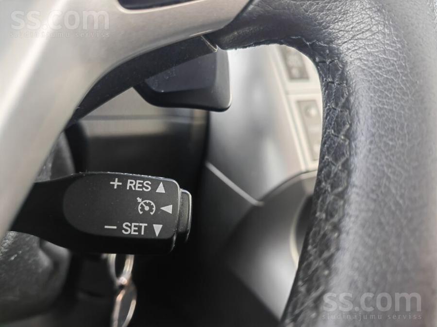 Zils Toyota Verso 2010 Rīga, ar dzinēja tilpumu 1.80 L un nobraukumu 181 tūkst. km par 4900 €, foto 11 vietnē AUTOMOTO.COM.LV