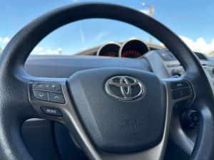 Blue Toyota Verso 2010 in Marijampole, with an engine capacity of 1.60 L and mileage of 161 thousand km for 4000 €, photo 12 on AUTOMOTO.COM.LV