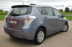 Синий Тойота Версо 2010 в Екабпилс, объемом двигателя 2.00 л и пробегом 256 тыс. км за 5800 €, фото 3 на AUTOMOTO.COM.LV