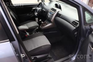 Zils Toyota Verso 2010 Valmiera, ar dzinēja tilpumu 2.00 L un nobraukumu 315 tūkst. km par 4400 €, foto 6 vietnē AUTOMOTO.COM.LV