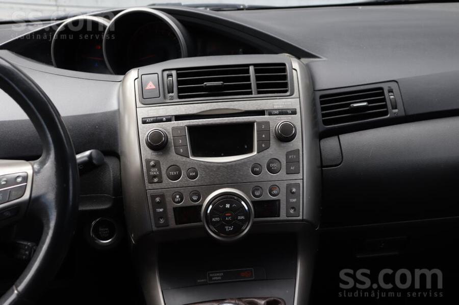 Zils Toyota Verso 2010 Valmiera, ar dzinēja tilpumu 2.00 L un nobraukumu 315 tūkst. km par 4400 €, foto 12 vietnē AUTOMOTO.COM.LV