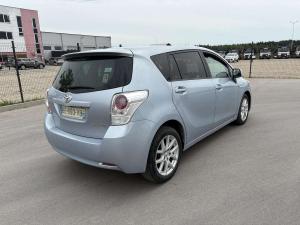 Zils Toyota Verso 2010 Tauragė, ar dzinēja tilpumu 2.23 L un nobraukumu 175 tūkst. km par 2900 €, foto 6 vietnē AUTOMOTO.COM.LV