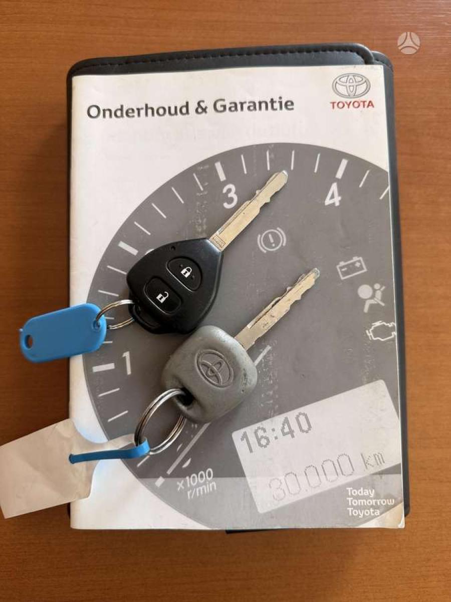 Синий Тойота Версо 2010 в Вильнюс, объемом двигателя 1.80 л и пробегом 230 тыс. км за 6650 €, фото 32 на AUTOMOTO.COM.LV