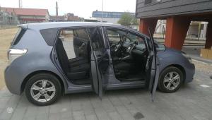 Zils Toyota Verso 2010 Kauņa, ar dzinēja tilpumu 1.80 L un nobraukumu 232 tūkst. km par 6400 €, foto 8 vietnē AUTOMOTO.COM.LV
