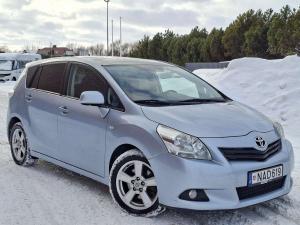 Blue Toyota Verso 2011 in Silute, with an engine capacity of 2.23 L and mileage of 202 thousand km for 5000 €, photo 7 on AUTOMOTO.COM.LV