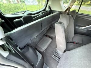 Zils Toyota Verso 2011 Ogre, ar dzinēja tilpumu 2.00 L un nobraukumu 233 tūkst. km par 5399 €, foto 15 vietnē AUTOMOTO.COM.LV