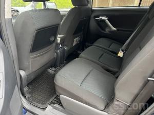 Blue Toyota Verso 2012 in Riga, with an engine capacity of 2.20 L and mileage of 203 thousand km for 5900 €, photo 9 on AUTOMOTO.COM.LV