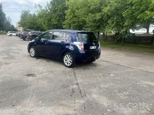 Blue Toyota Verso 2012 in Riga, with an engine capacity of 2.20 L and mileage of 203 thousand km for 5900 €, photo 17 on AUTOMOTO.COM.LV
