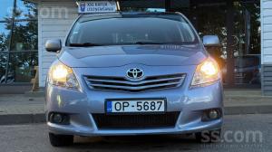 Blue Toyota Verso 2012 in Daugavpils, with an engine capacity of 2.00 L and mileage of 276 thousand km for 3650 €, photo 3 on AUTOMOTO.COM.LV