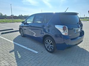 Zils Toyota Verso 2013 Klaipėda, ar dzinēja tilpumu 2.00 L un nobraukumu 261 tūkst. km par 4999 €, foto 3 vietnē AUTOMOTO.COM.LV