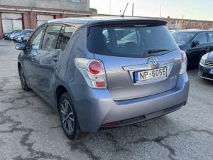 Zils Toyota Verso 2013 Rīga, ar dzinēja tilpumu 2.00 L un nobraukumu 242 tūkst. km par 6750 €, foto 14 vietnē AUTOMOTO.COM.LV