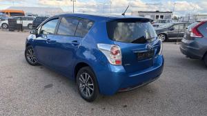 Zils Toyota Verso 2014 Marijampole, ar dzinēja tilpumu 1.60 L un nobraukumu 301 tūkst. km par 5999 €, foto 7 vietnē AUTOMOTO.COM.LV