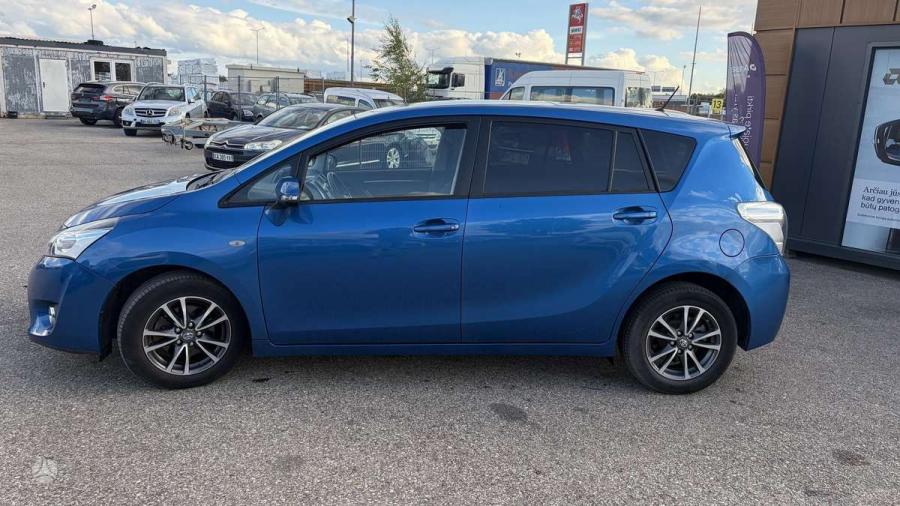 Zils Toyota Verso 2014 Marijampole, ar dzinēja tilpumu 1.60 L un nobraukumu 301 tūkst. km par 5999 €, foto 8 vietnē AUTOMOTO.COM.LV