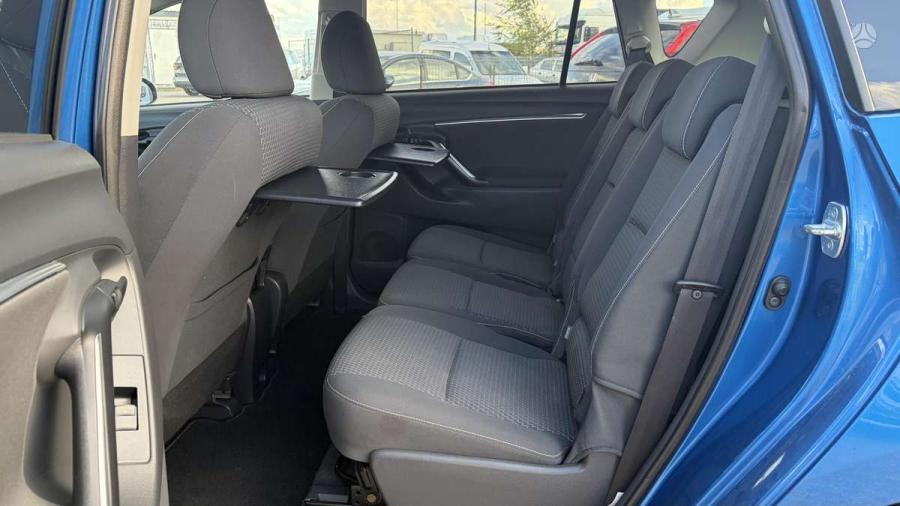 Zils Toyota Verso 2014 Marijampole, ar dzinēja tilpumu 1.60 L un nobraukumu 301 tūkst. km par 5999 €, foto 17 vietnē AUTOMOTO.COM.LV