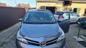 Zils Toyota Verso 2013 Vilkaviškis, ar dzinēja tilpumu 2.00 L un nobraukumu 256 tūkst. km par 6500 €, foto 3 vietnē AUTOMOTO.COM.LV