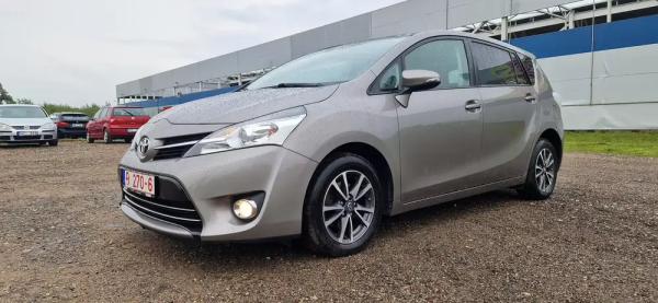 Brūns Toyota Verso 2015 Daugavpils, ar dzinēja tilpumu 1.60 L un nobraukumu 210 tūkst. km par 6650 €, foto 1 vietnē AUTOMOTO.COM.LV