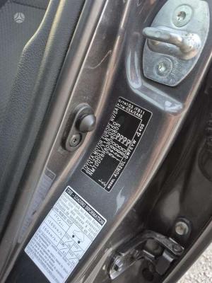 Brown Toyota Verso 2013 in Siauliai, with an engine capacity of 2.00 L and mileage of 278 thousand km for 5650 €, photo 14 on AUTOMOTO.COM.LV