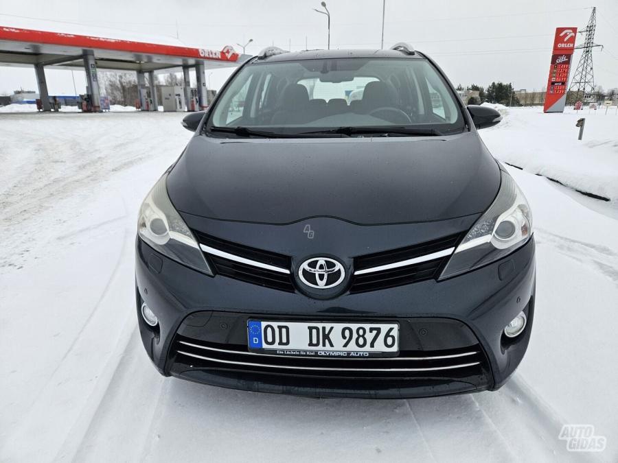 Brūns Toyota Verso 2014 Mažeikiai, ar dzinēja tilpumu 2.20 L un nobraukumu 273 tūkst. km par 5650 €, foto 4 vietnē AUTOMOTO.COM.LV