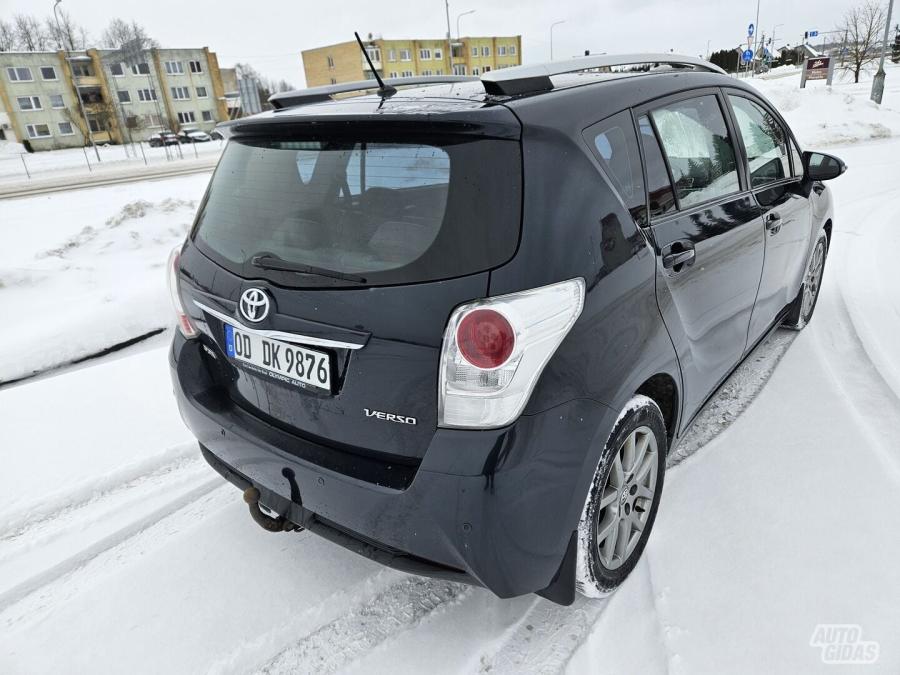Brūns Toyota Verso 2014 Mažeikiai, ar dzinēja tilpumu 2.20 L un nobraukumu 273 tūkst. km par 5650 €, foto 10 vietnē AUTOMOTO.COM.LV