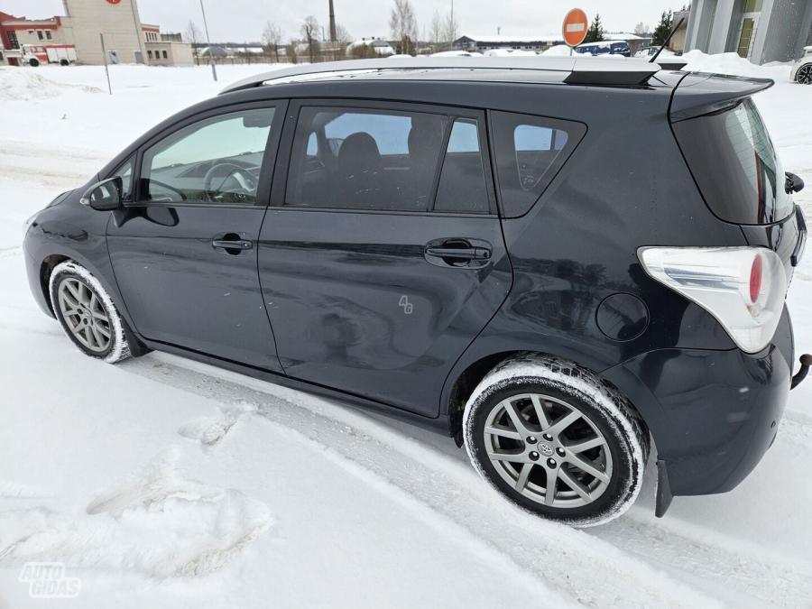 Brūns Toyota Verso 2014 Mažeikiai, ar dzinēja tilpumu 2.20 L un nobraukumu 273 tūkst. km par 5650 €, foto 14 vietnē AUTOMOTO.COM.LV