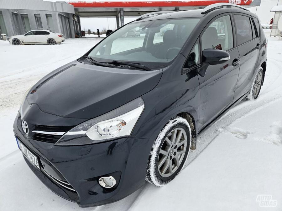 Brūns Toyota Verso 2014 Mažeikiai, ar dzinēja tilpumu 2.20 L un nobraukumu 273 tūkst. km par 5650 €, foto 16 vietnē AUTOMOTO.COM.LV