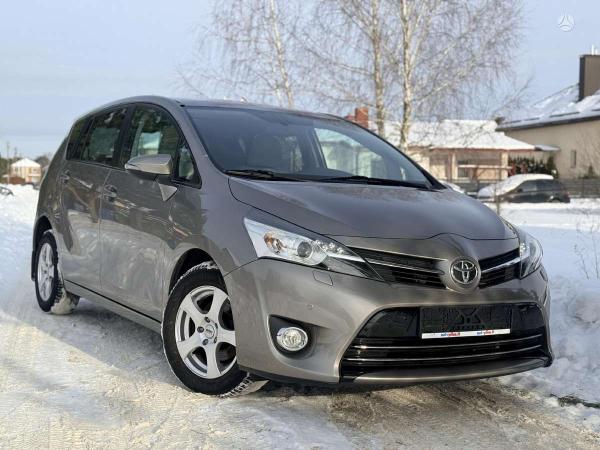 Brūns Toyota Verso 2014 Ukmergė, ar dzinēja tilpumu 1.60 L un nobraukumu 191 tūkst. km par 5950 €, foto 2 vietnē AUTOMOTO.COM.LV