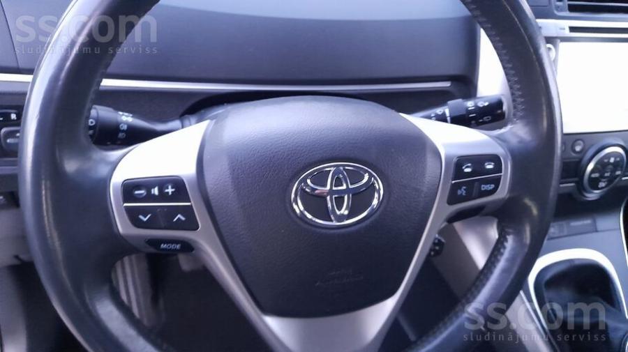 Brūns Toyota Verso 2014 Rīga, ar dzinēja tilpumu 1.60 L un nobraukumu 230 tūkst. km par 6700 €, foto 15 vietnē AUTOMOTO.COM.LV