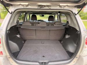 Brown Toyota Verso 2014 in Jonava, with an engine capacity of 1.60 L and mileage of 195 thousand km for 4550 €, photo 22 on AUTOMOTO.COM.LV