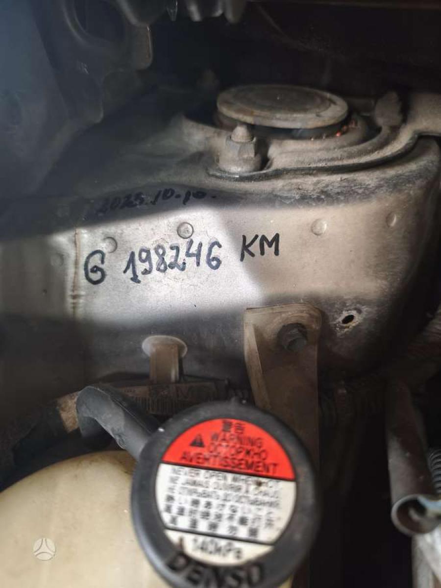 Brūns Toyota Verso 2014 Širvintos, ar dzinēja tilpumu 1.60 L un nobraukumu 233 tūkst. km par 4800 €, foto 12 vietnē AUTOMOTO.COM.LV