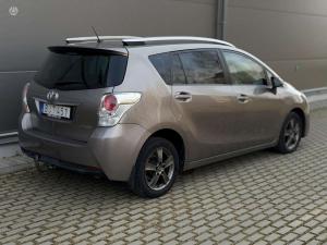 Brūns Toyota Verso 2015 Viļņa, ar dzinēja tilpumu 1.60 L un nobraukumu 257 tūkst. km par 4900 €, foto 3 vietnē AUTOMOTO.COM.LV