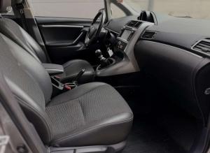 Brūns Toyota Verso 2015 Viļņa, ar dzinēja tilpumu 1.60 L un nobraukumu 257 tūkst. km par 4900 €, foto 21 vietnē AUTOMOTO.COM.LV