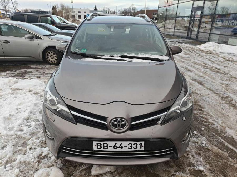 Brūns Toyota Verso 2016 Klaipėda, ar dzinēja tilpumu 1.60 L un nobraukumu 258 tūkst. km par 4990 €, foto 5 vietnē AUTOMOTO.COM.LV