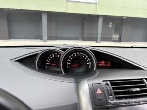 Brown Toyota Verso 2017 in Riga, with an engine capacity of 1.80 L and mileage of 138 thousand km for 12200 €, photo 7 on AUTOMOTO.COM.LV