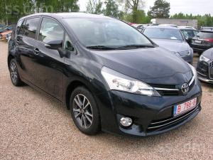 Zaļš Toyota Verso 2014 Rīga, ar dzinēja tilpumu 1.60 L un nobraukumu 188 tūkst. km par 6950 €, foto 3 vietnē AUTOMOTO.COM.LV