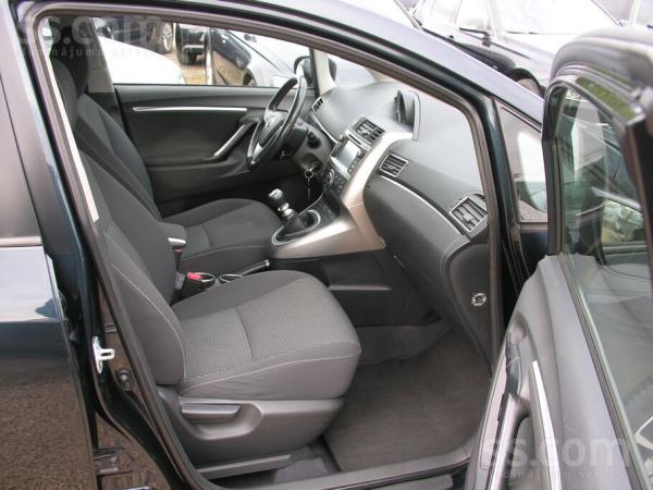 Zaļš Toyota Verso 2014 Rīga, ar dzinēja tilpumu 1.60 L un nobraukumu 188 tūkst. km par 6950 €, foto 6 vietnē AUTOMOTO.COM.LV