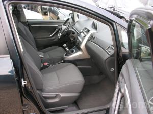 Zaļš Toyota Verso 2014 Rīga, ar dzinēja tilpumu 1.60 L un nobraukumu 188 tūkst. km par 6950 €, foto 7 vietnē AUTOMOTO.COM.LV
