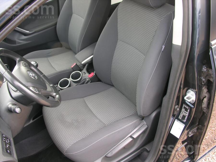 Zaļš Toyota Verso 2014 Rīga, ar dzinēja tilpumu 1.60 L un nobraukumu 188 tūkst. km par 6950 €, foto 11 vietnē AUTOMOTO.COM.LV